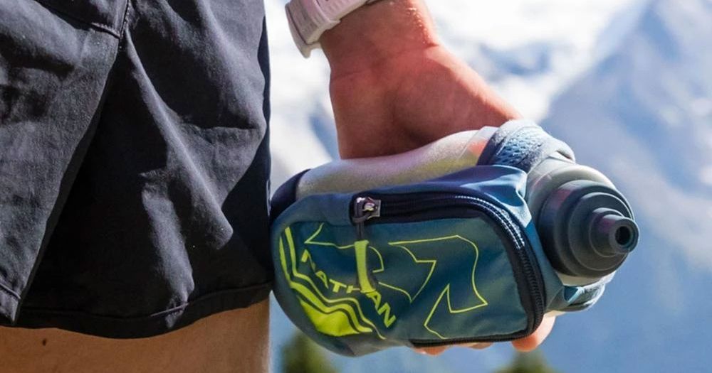9 Best Running Hydration Packs, Belts, Bottles | The Strategist