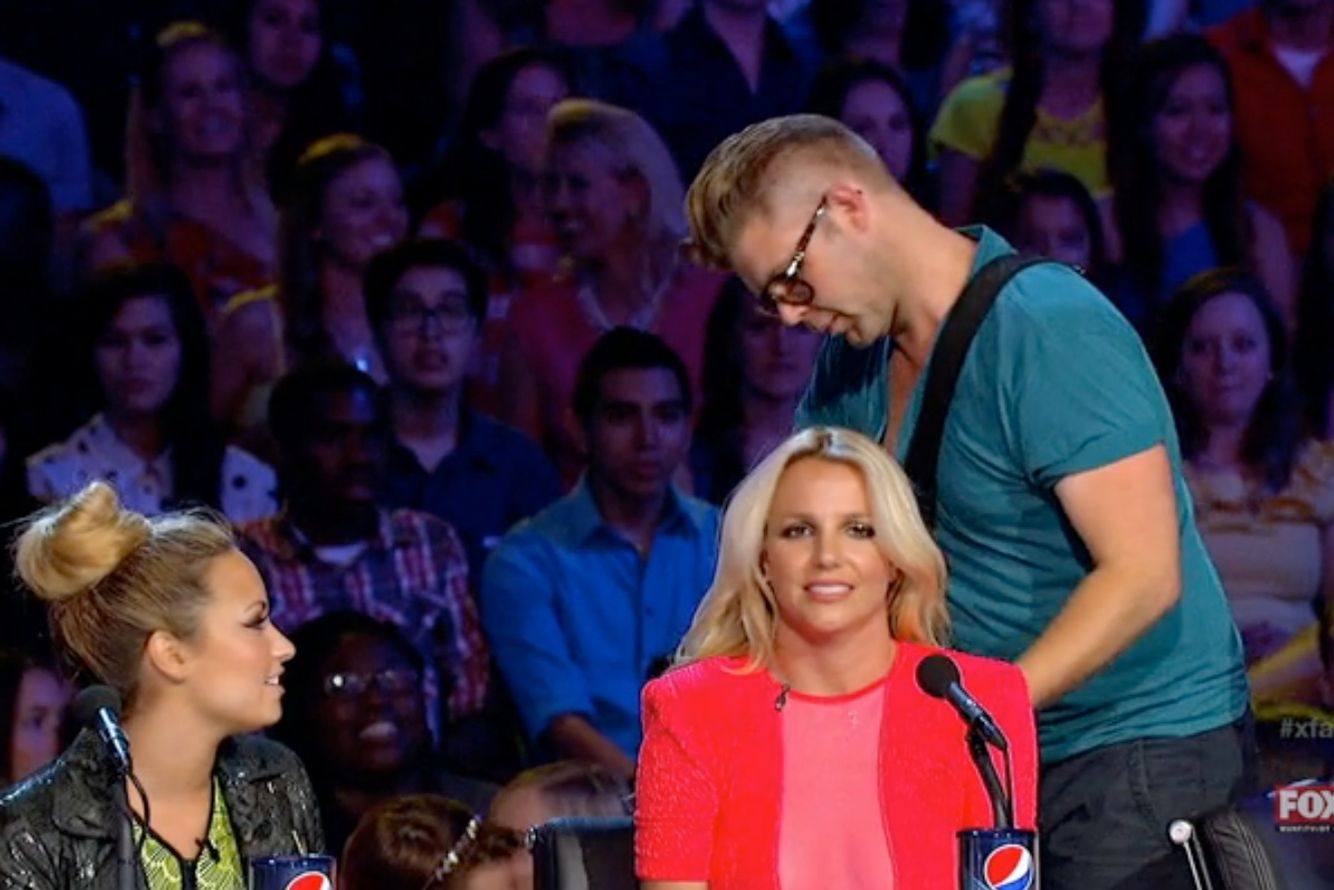 Britney Watch, Night One: Mean Moments, Indifference, and a Demi Brush ...