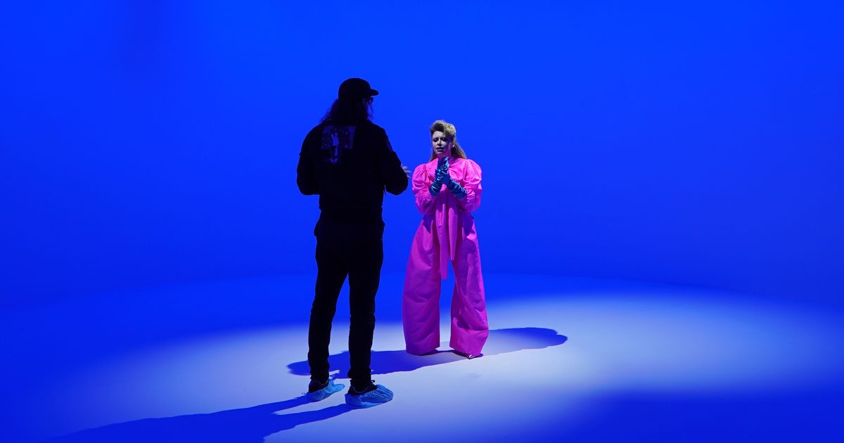 How Photographer Steven Sebring Brings Subjects to Life