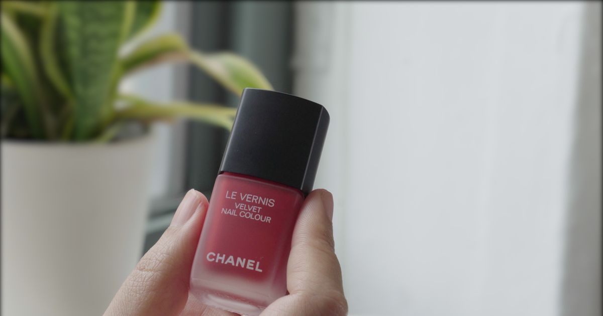Chanel’s New Red Nail Polish Looks Like Velvet