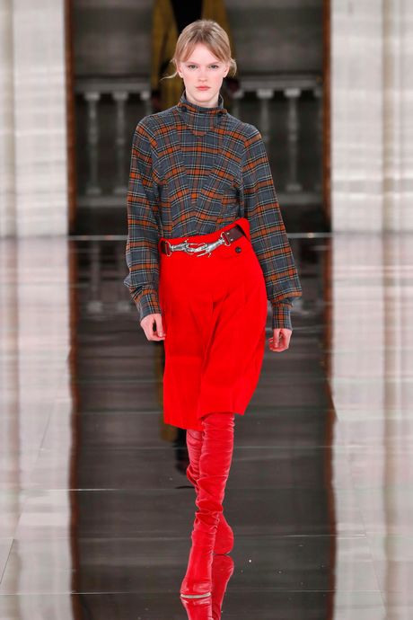 Red Took Over the Runways at London Fashion Week