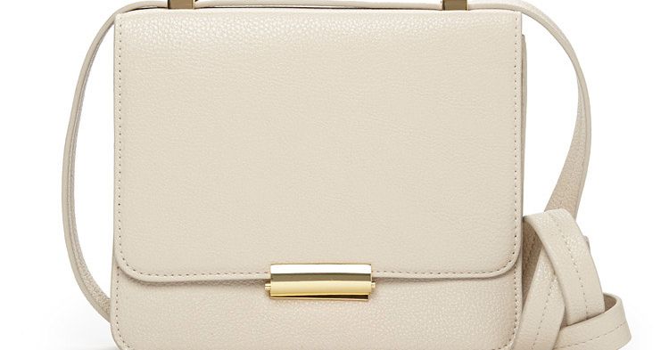 A Versatile Cross-Body Bag to Carry Anywhere