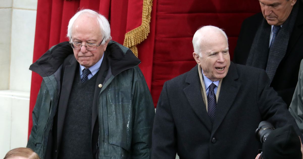 Bernie Sanders Wore Green Parka to Trump’s Inauguration