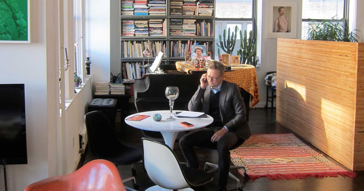 How to Live Like Architect Charles Renfro