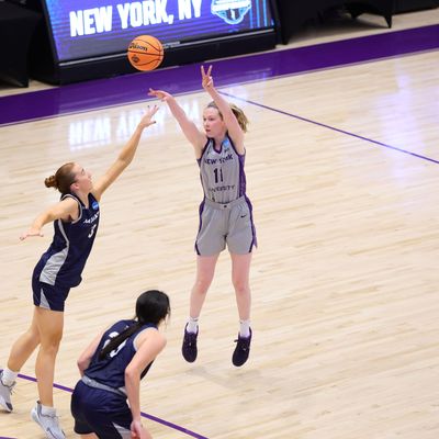The Unfathomable Dominance of NYU Women’s Basketball