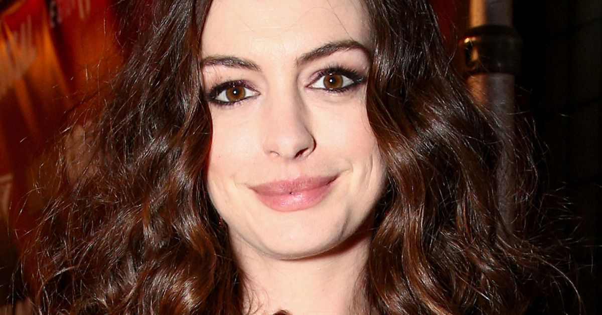 Anne Hathaway: I Was 'Scared' to Trust Female Directors
