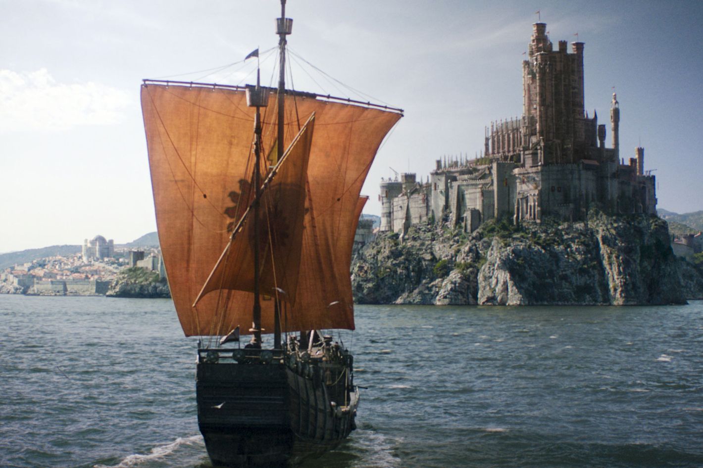 See 9 New Photos From the Game of Thrones Season-6 Premiere