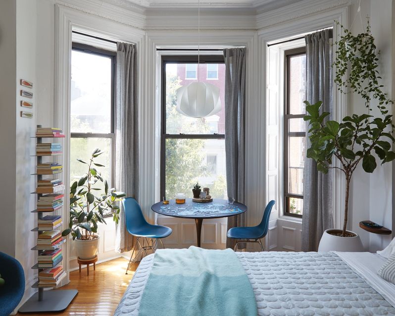 Curbed Corner Shop: Bedding, Furniture, Bathroom & More