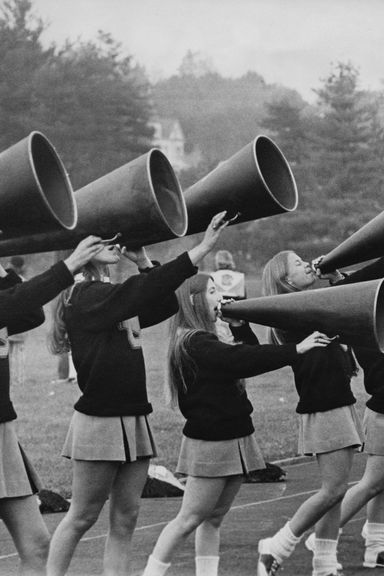 48 Vintage Cheerleading Photos in Honor of Super Bowl XLVIII
