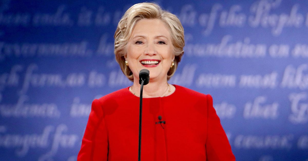 Clinton Doubles Lead Over Trump in Weekly Tracking Poll