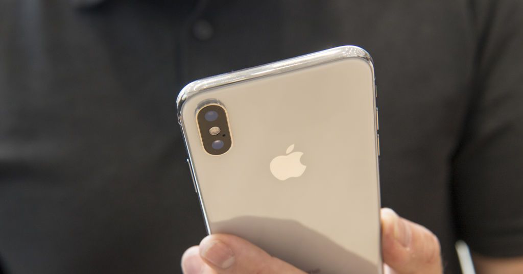 How to Use Siri on the iPhone X