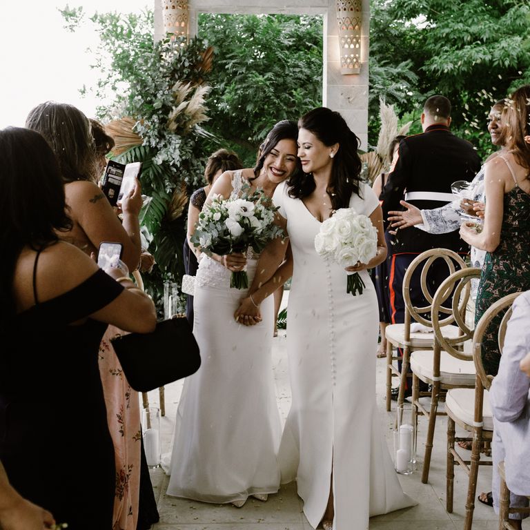 The Wedding Files: Stephanie and Melissa Hem