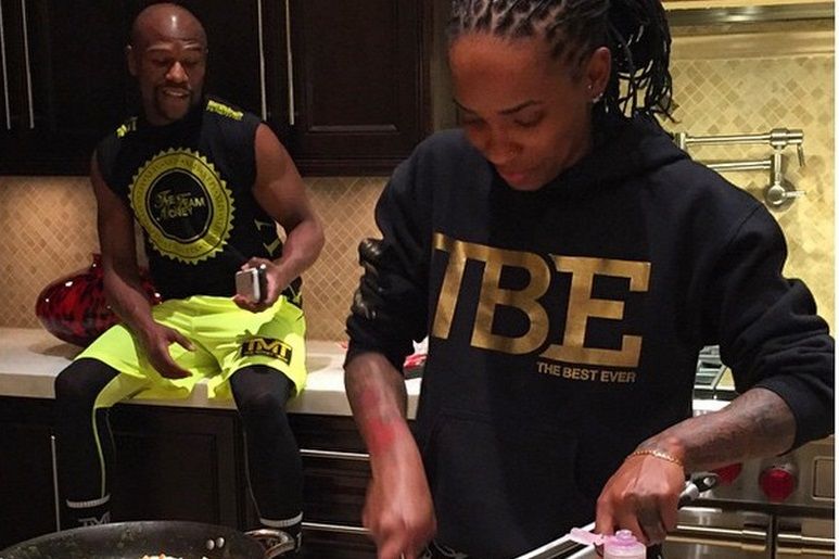 It’s Not Easy Being Floyd Mayweather’s Personal Chef