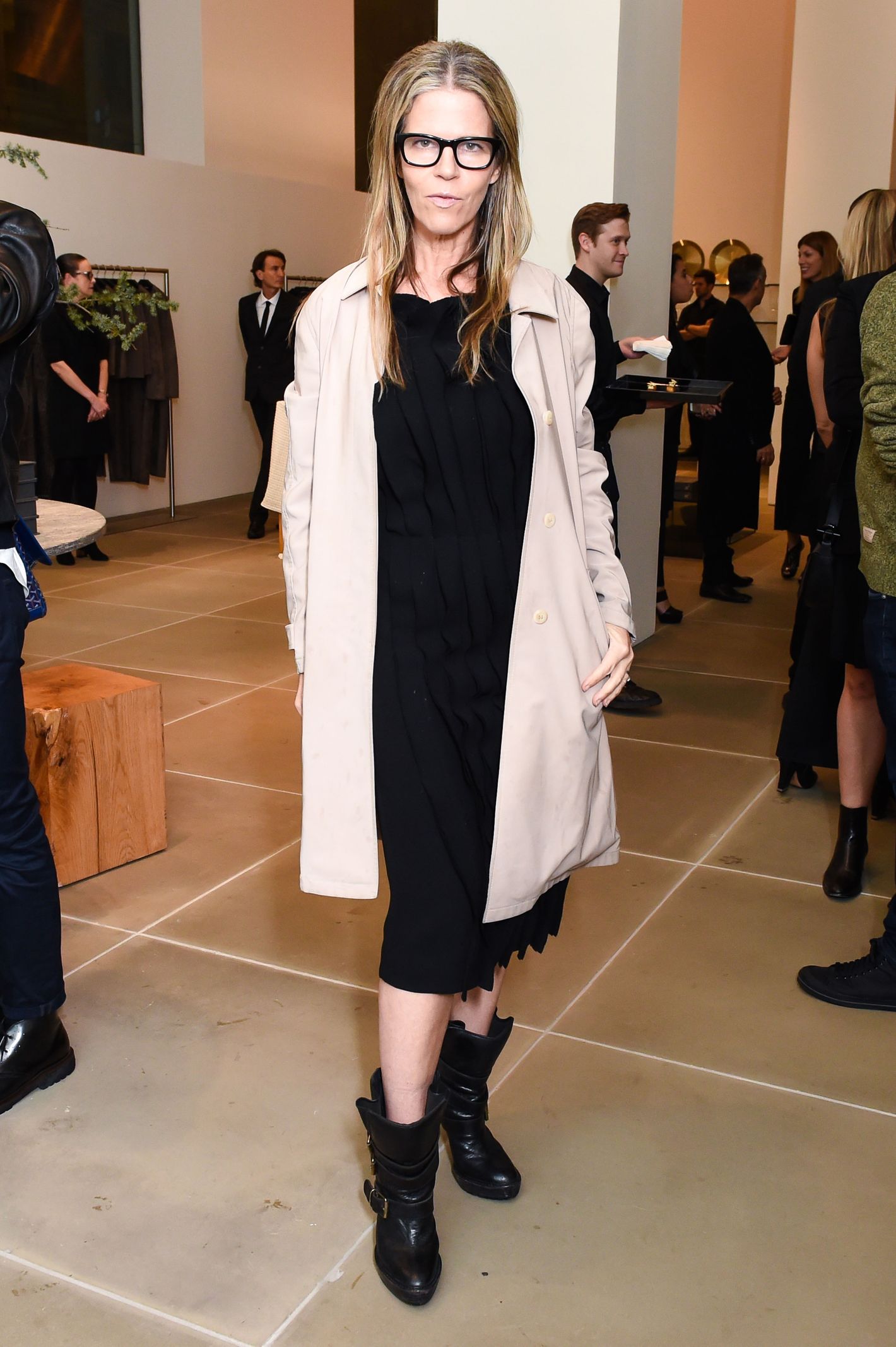 How to Look Amazing in Photos, Per Kelly Klein