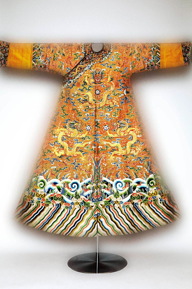 The Met’s China Show Is Beautiful, But Elusive