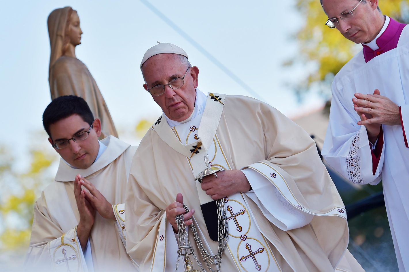 The Pope Celebrates His First Official Mass — and Canonizes the First ...