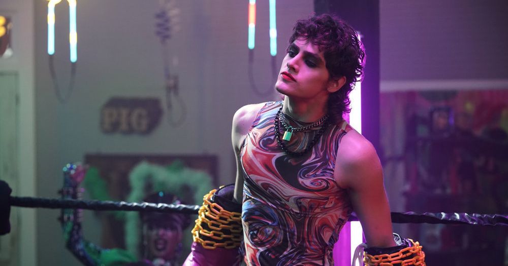 ‘Queer As Folk’ Season One, Episode Five Recap: ‘Choke’
