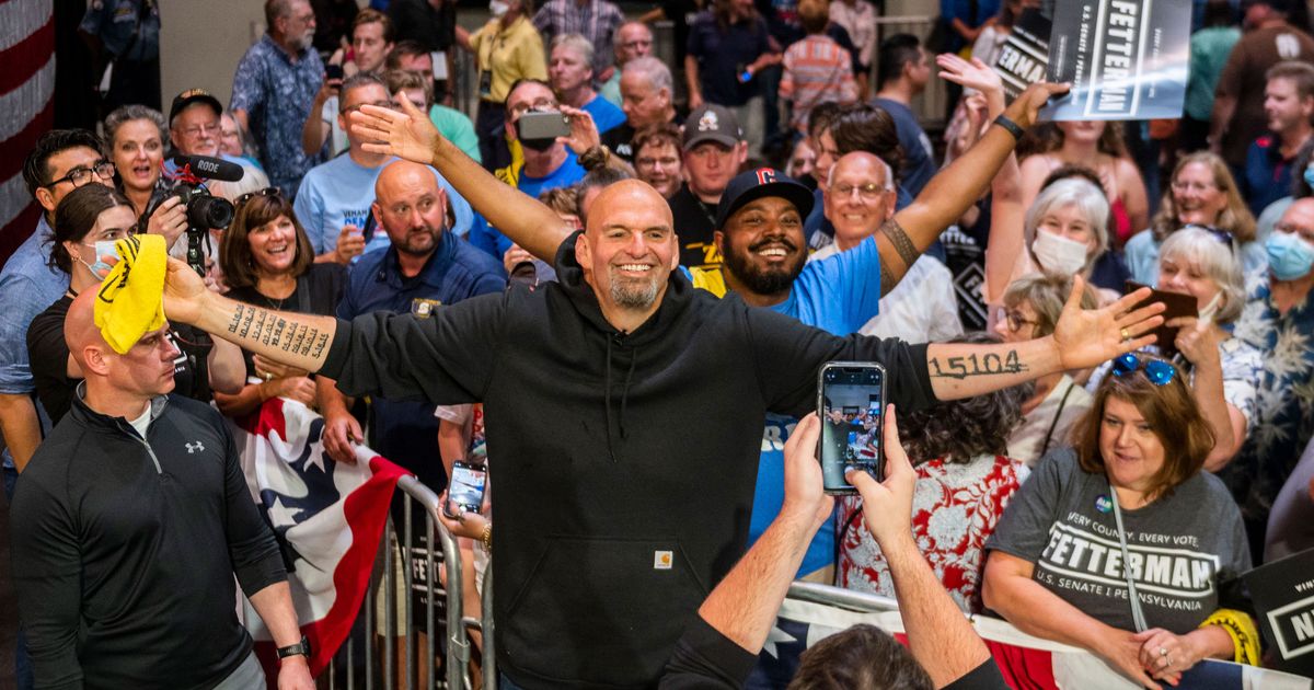 Dr. Oz Mocks Fetterman’s Hoodie, Gives Rival a New Slogan