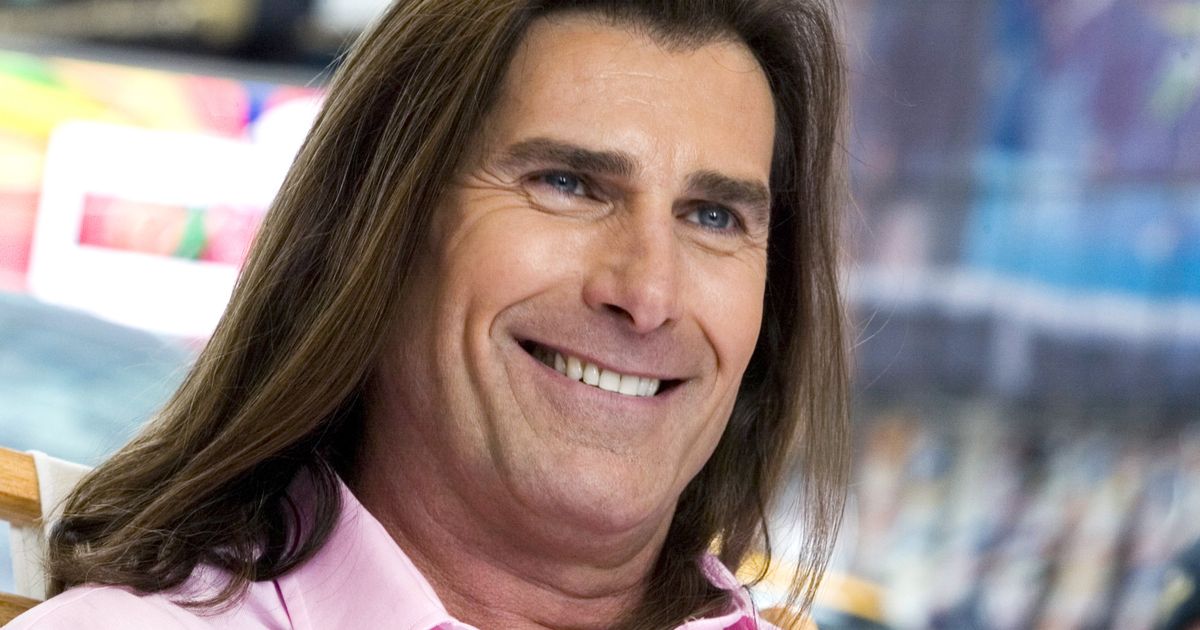 Fabio Takes Care of His Hair Better Than You