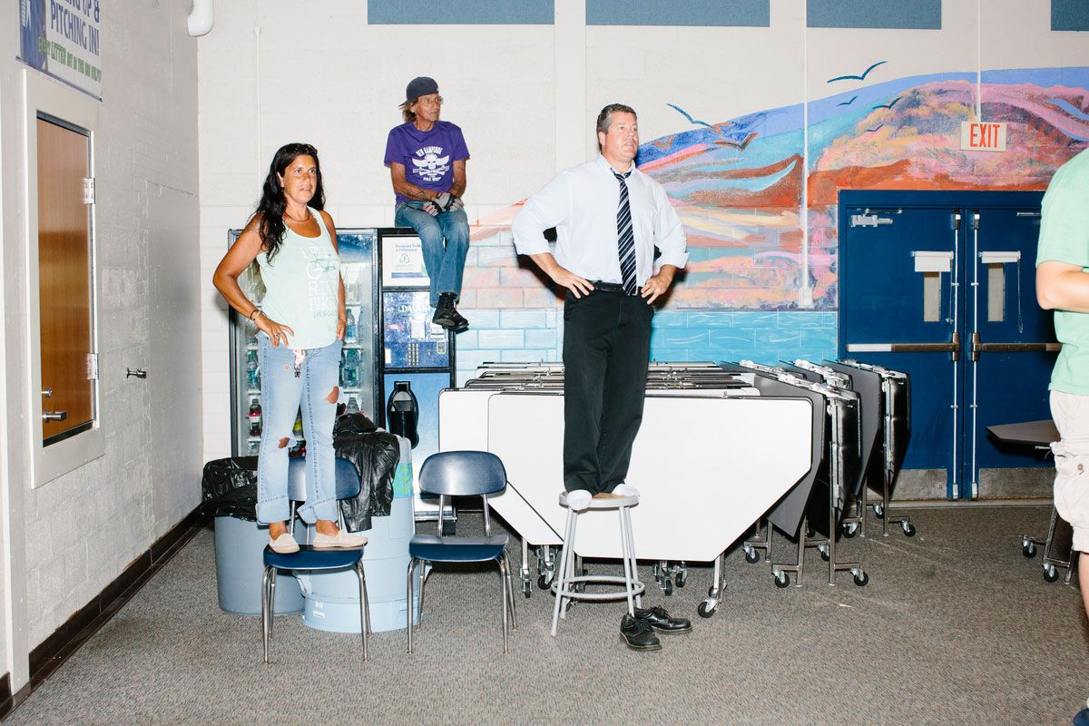 Scenes From a Packed Donald Trump Rally at a New Hampshire High School