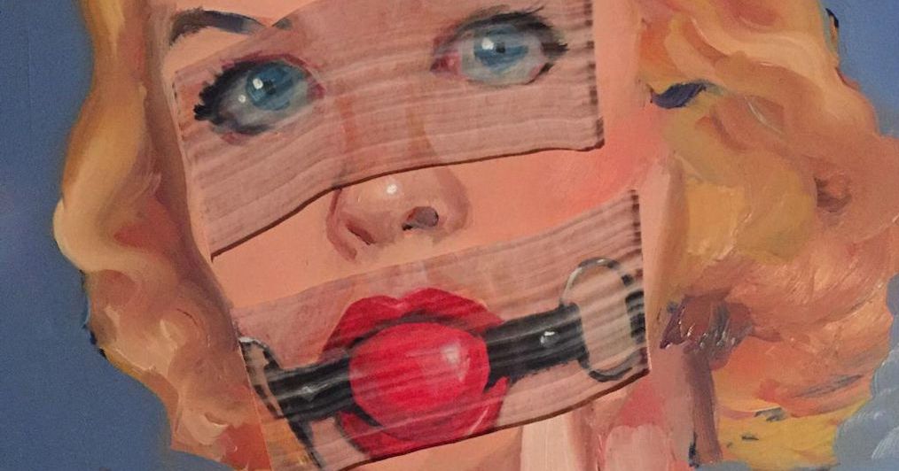 This Artist Makes Creepy Pop Cultural References With An Unusual Technique this-artist-makes-creepy-pop-cultural-references-with-an-unusual-technique