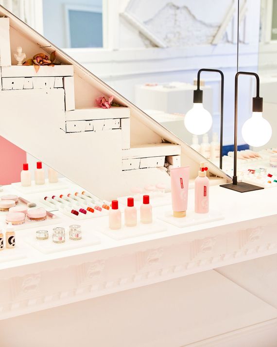Glossier Opening a New Store in Chicago