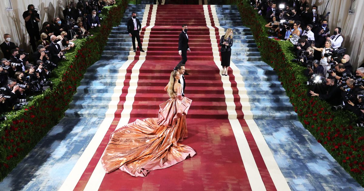 Met Gala: Who Designs Its Fashionable Red Carpet?