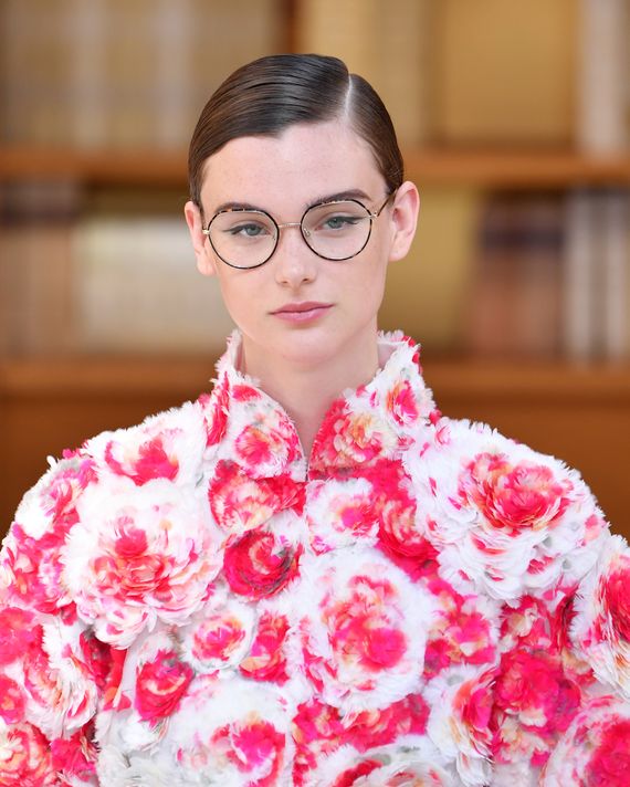 Chanel’s Fall 2019 Haute Couture Was Librarian-Core
