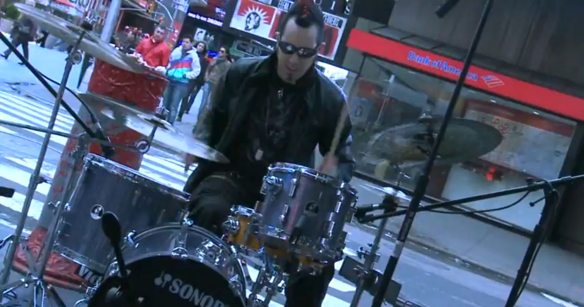 Guy Turns Times Square Into His Personal Drum Set