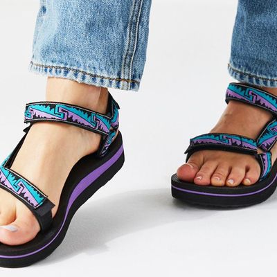 Tevas on Sale at Urban Outfitters 2019 | The Strategist