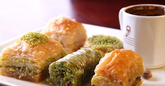Güllüoglu Brings Its ‘Baklava Like You Wouldn’t Believe’ to Astoria