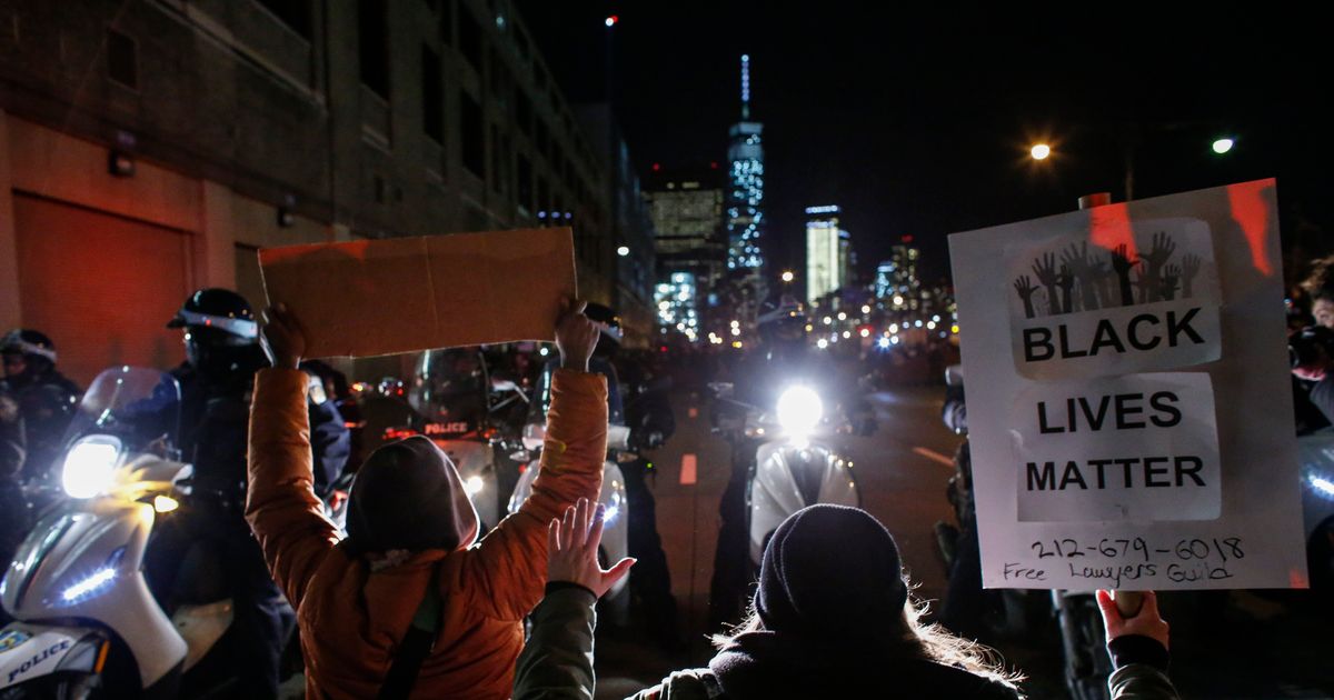 Scenes From the Second Night of Nationwide Eric Garner Protests