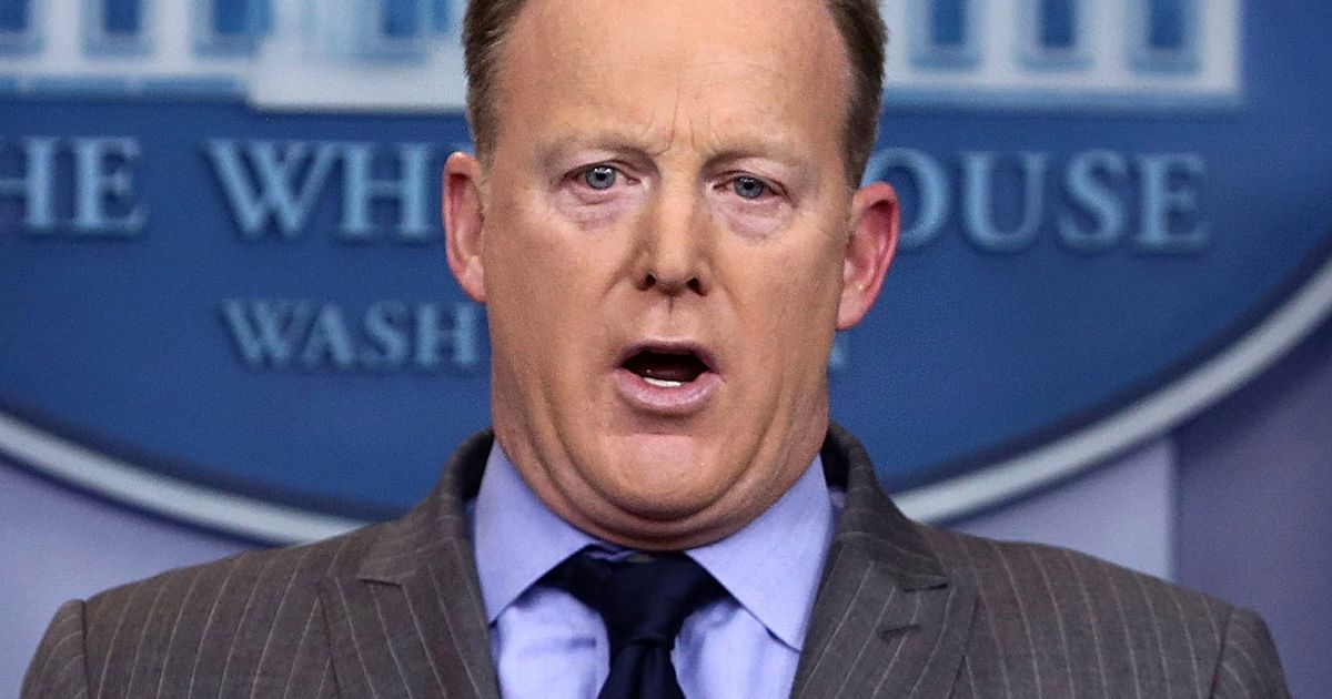 Sean Spicer Is on Venmo and People Are Asking Him For Money
