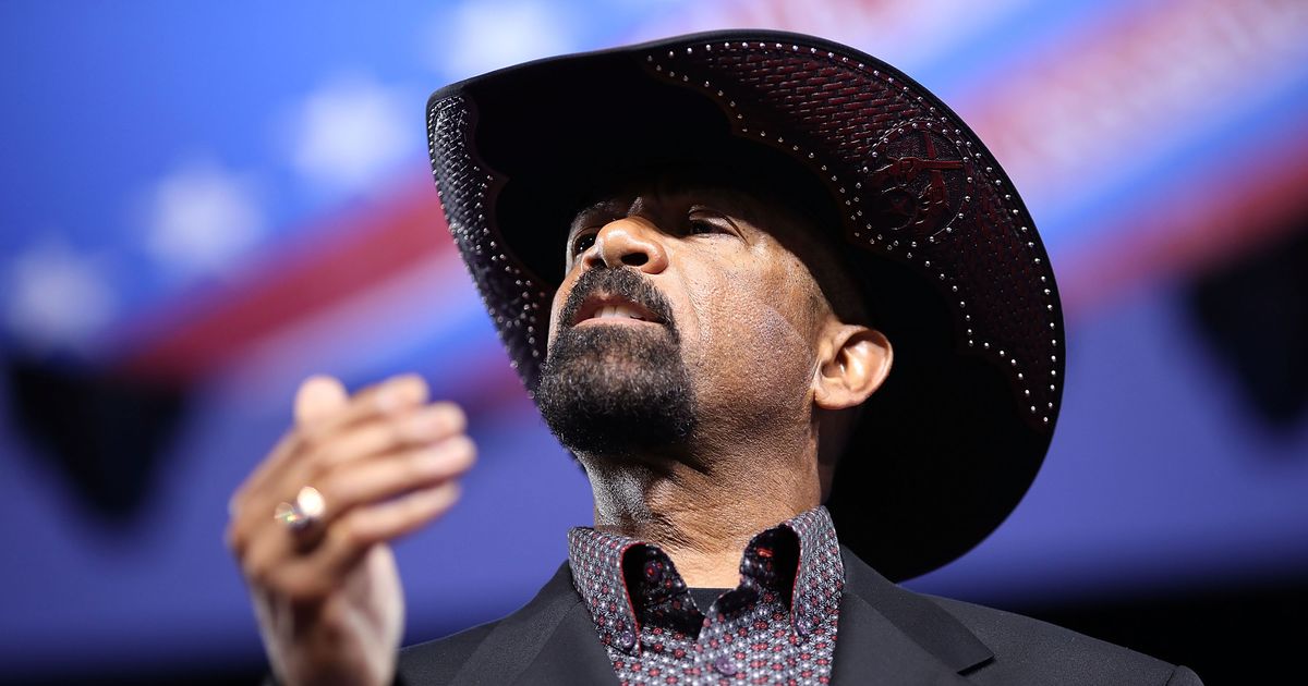 Trump Reportedly Set to Hire Sheriff David Clarke