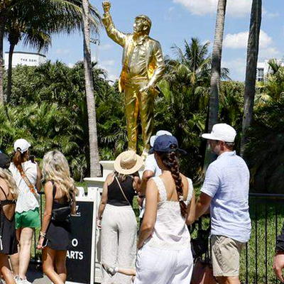 No One Loves This 22 Foot Gold Trump Statue As Much As Trump