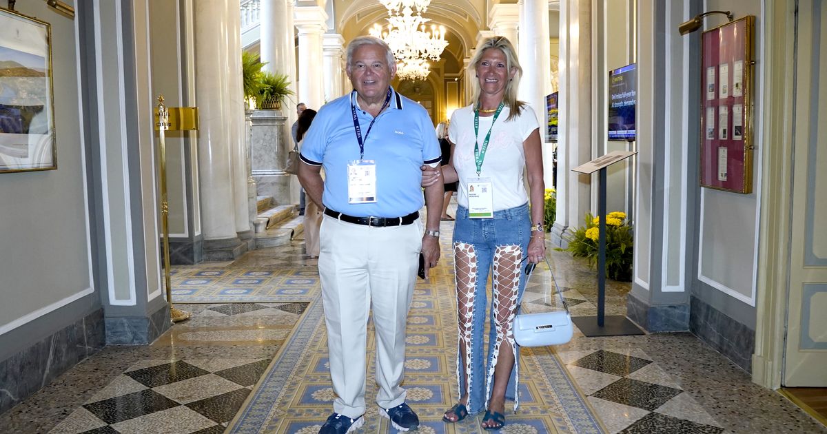 Nadine and Bob Menendez’s Political-Career-Wrecking Romance