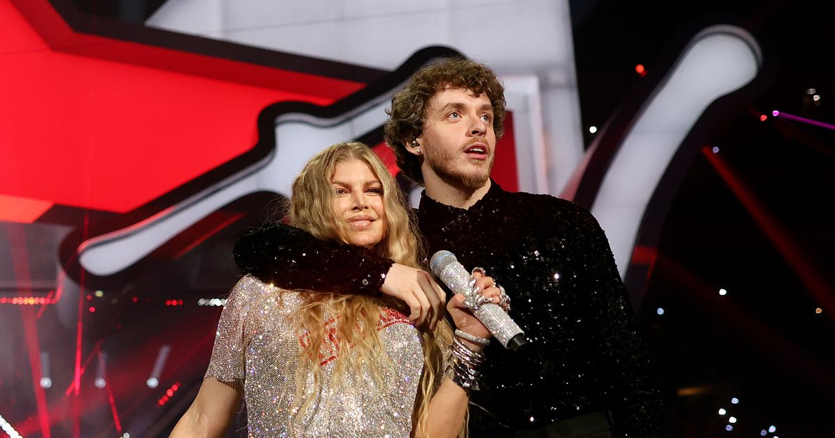 Recap: The 2022 MTV VMAs Opening Performance