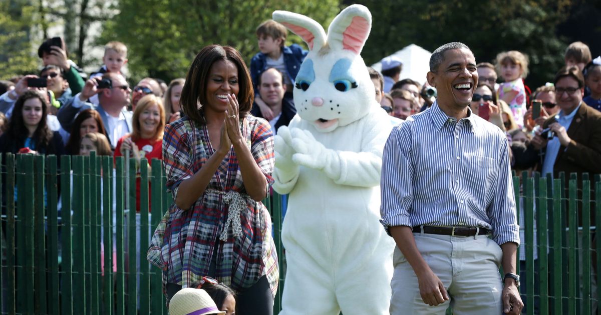 Easter Bunny Lurking Behind Obama Can’t Help But Look Creepy