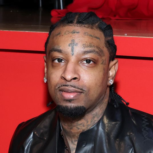 Robert De Niro’s Wizard of Lies Has Grabbed Michelle Pfeiffer, As Well ...