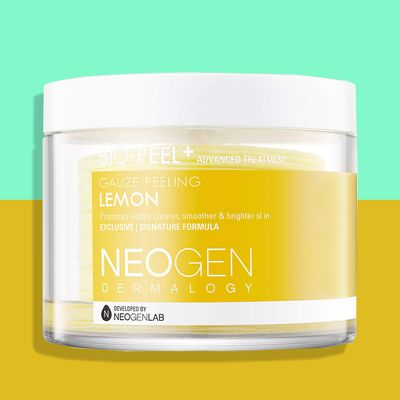 Neogen Lemon Bio-Peel Gauze Peeling Pads on Sale at Amazon | The Strategist