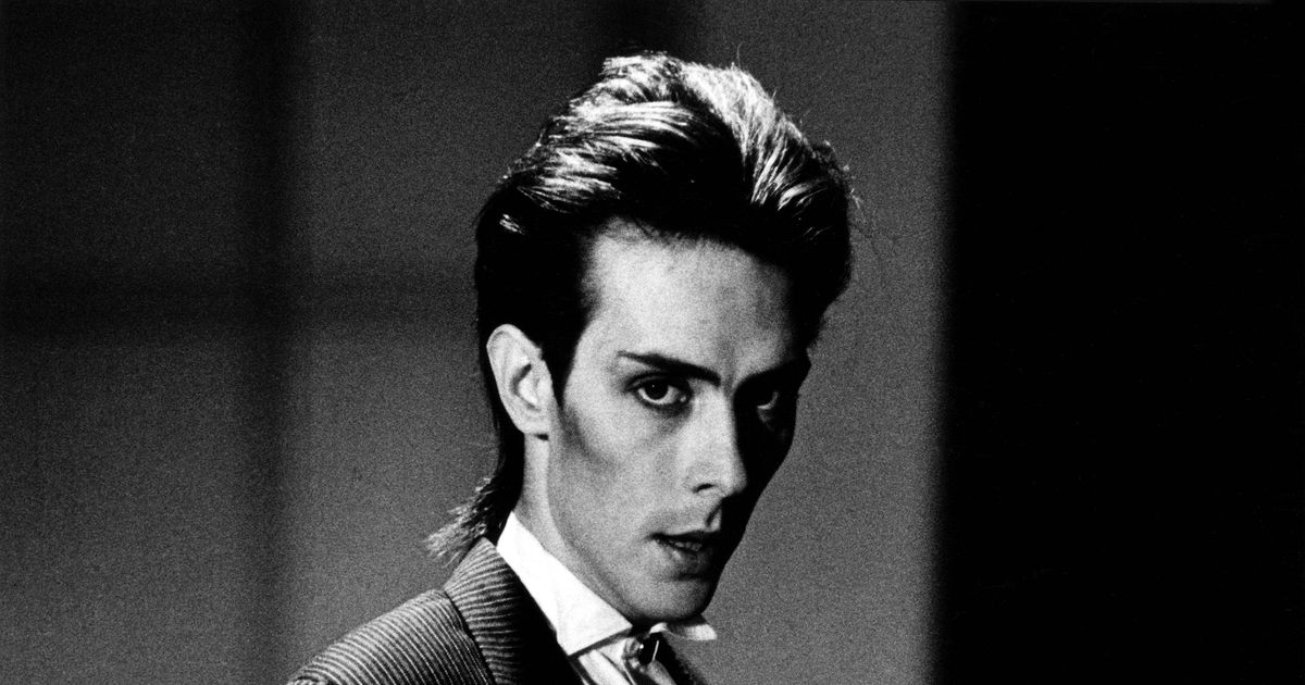 Male Gaze: Peter Murphy, ‘Godfather of Goth’