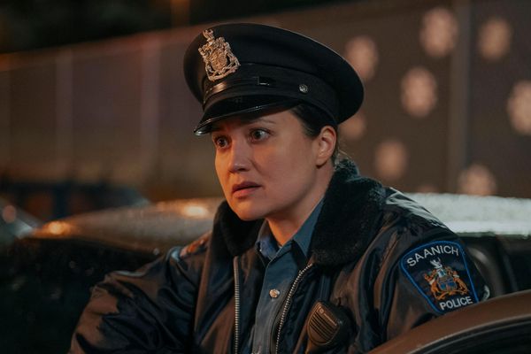Under The Bridge — TV Episode Recaps & News
