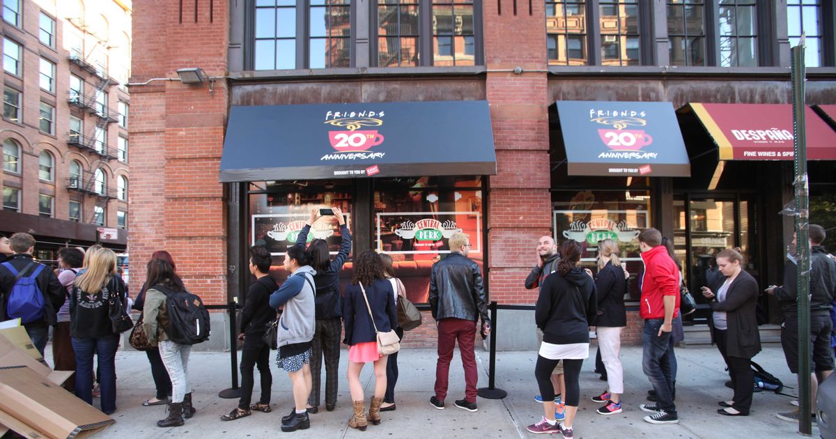 Here’s the Scene at Today’s Opening of a Real-Life Friends Central Perk