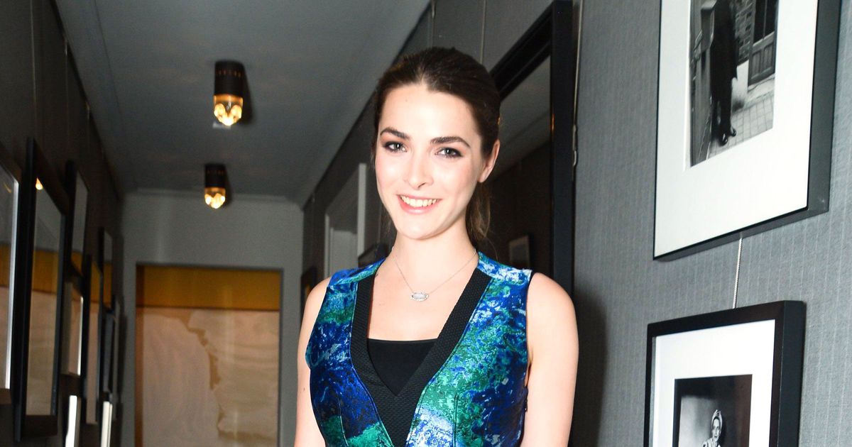 How Bee Shaffer Got a Cow to Governors Island