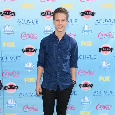 Miley Cyrus, Pretty Little Liars, and More at the Teen Choice Awards