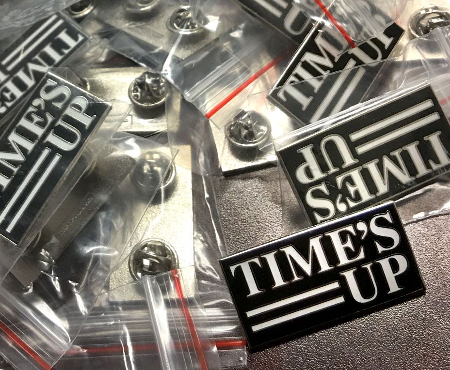 See the ‘Time’s Up’ Pin Actors Will Be Wearing at the Globes
