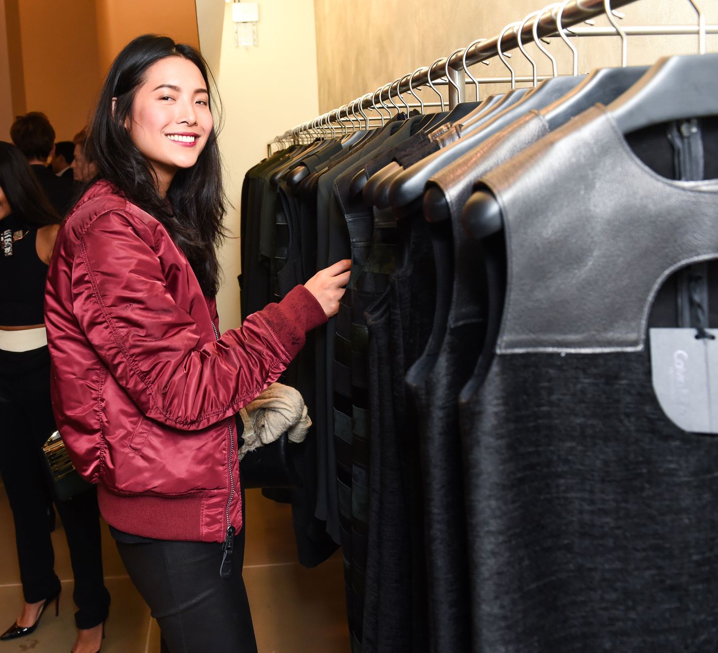 How to Look Amazing in Photos, Per Kelly Klein