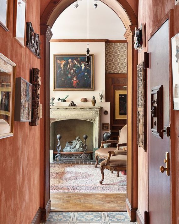 An Upper West Side Gilded Age Mansion With Theatrical Flair