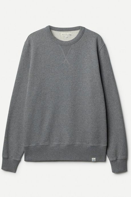 My Hunt for the Perfect Men’s Gray Crewneck Sweatshirt | The Strategist