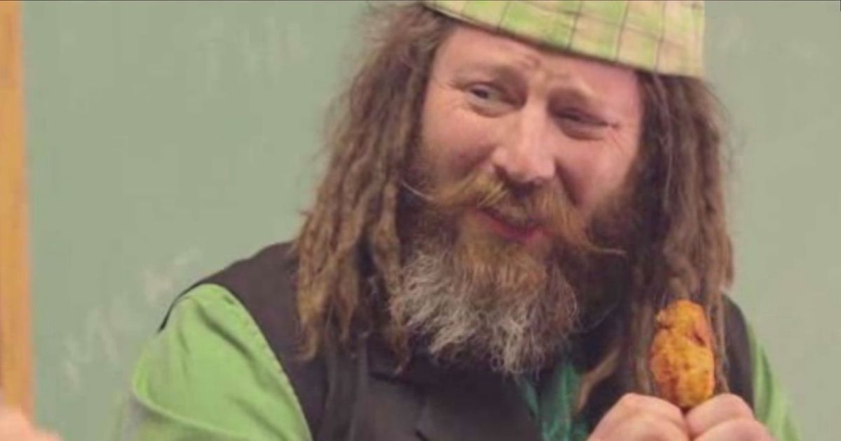 Watch Crazy Legs Conti Address the Best Ways to Eat Chicken Wings